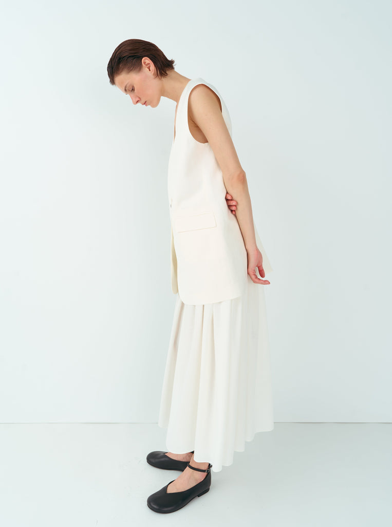 НОВІ НАДХОДЖЕННЯ – DAFF